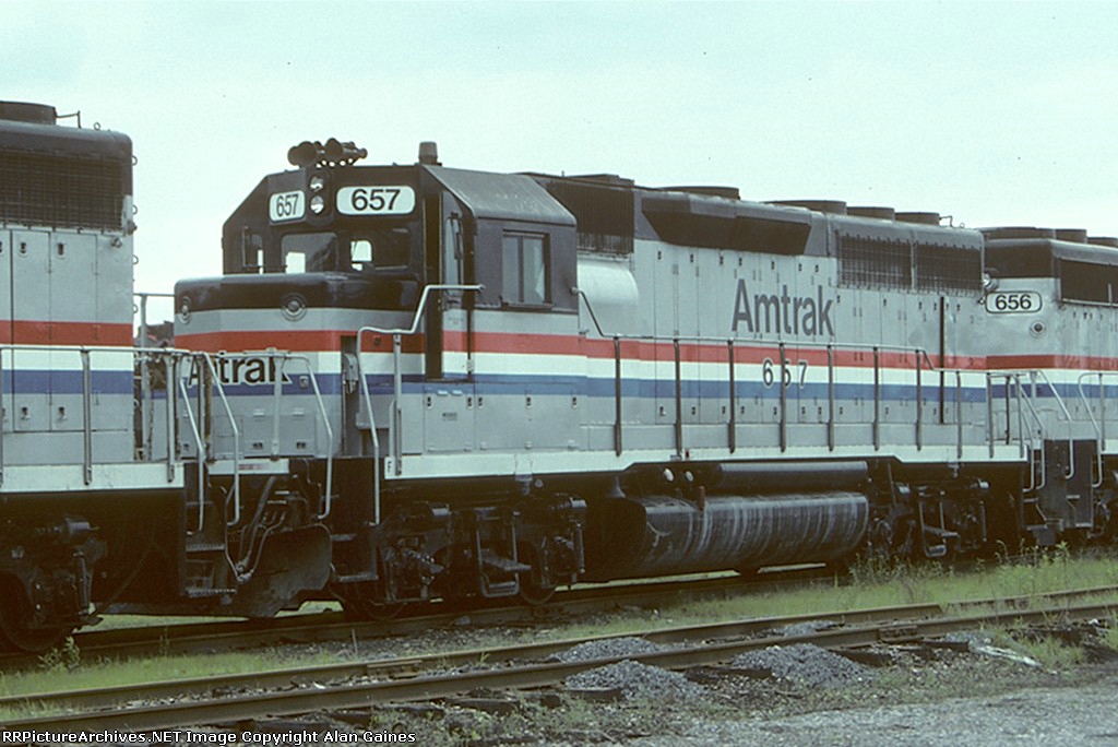 AMTK GP40 657